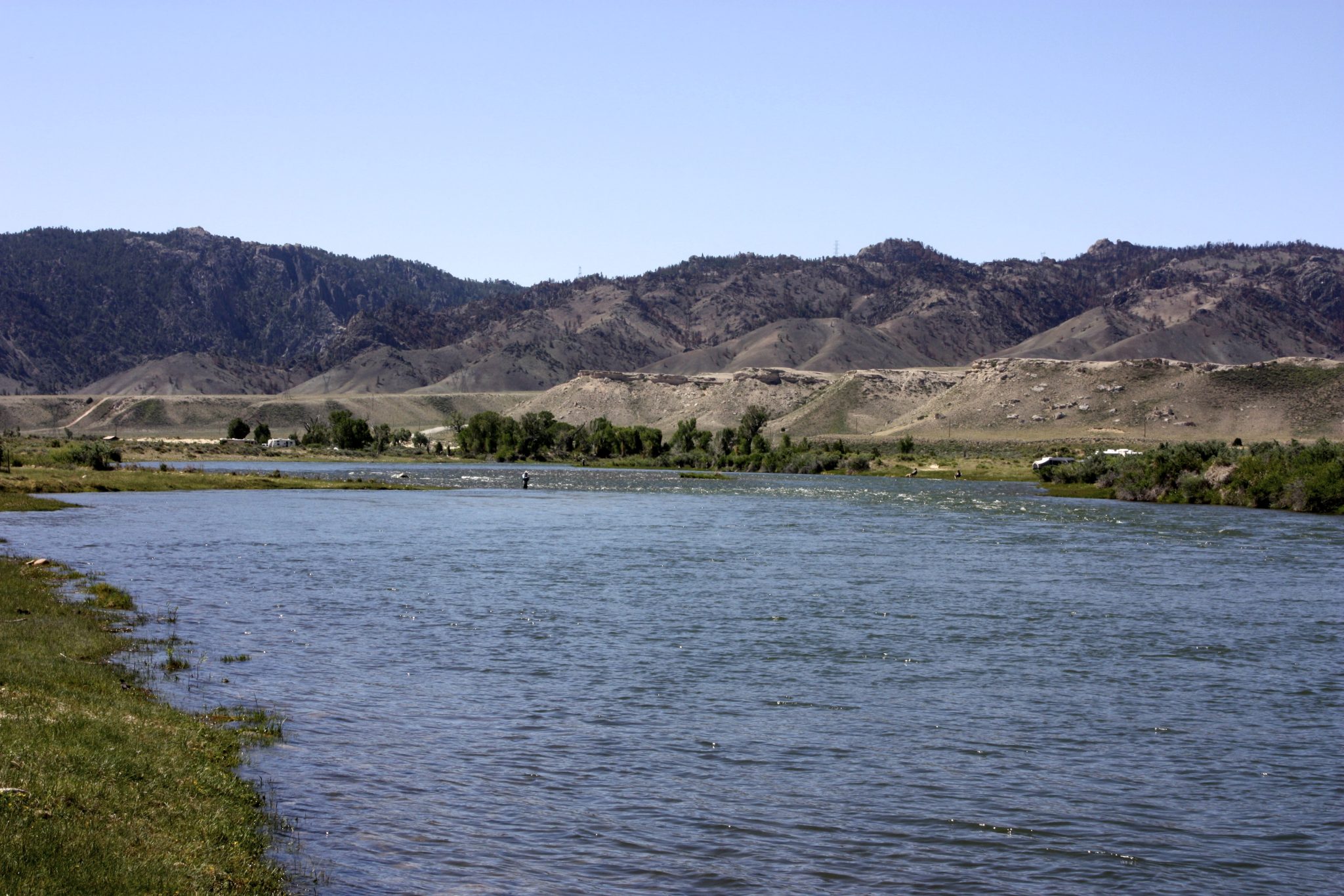 Planning a Fly Fishing Trip? Explore Miracle Mile River Flows ...